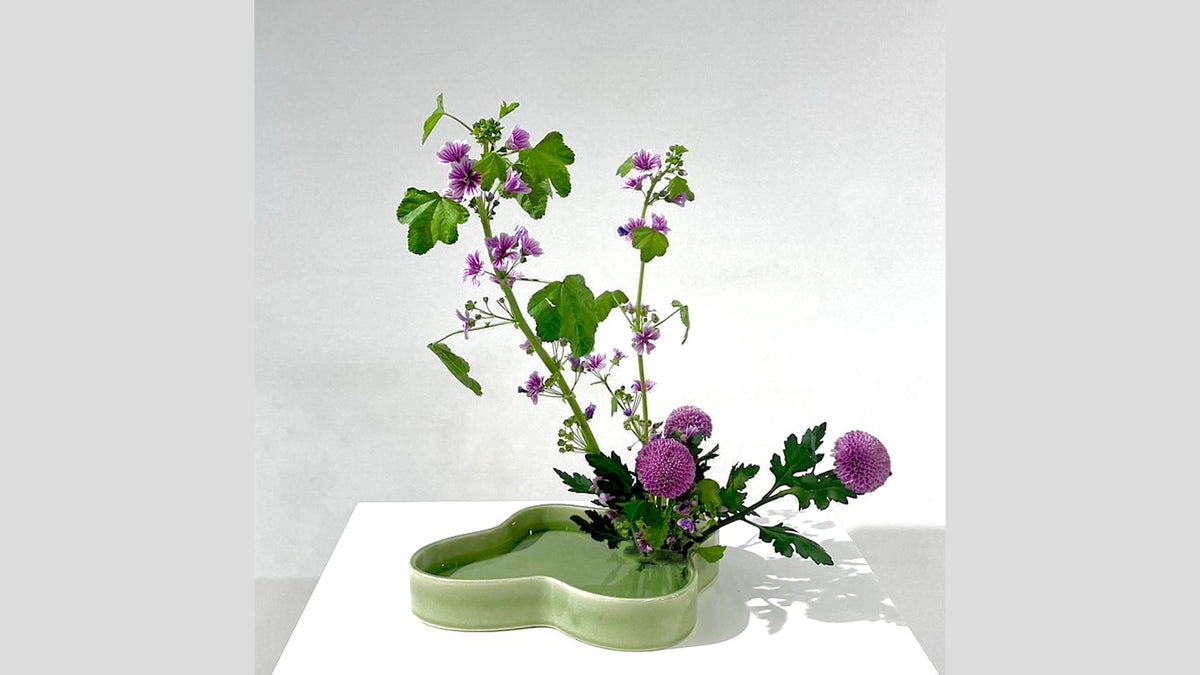 1-7 Basic Slanting Style Moribana by Ms.Kumiko Kato – anytime SOGETSU