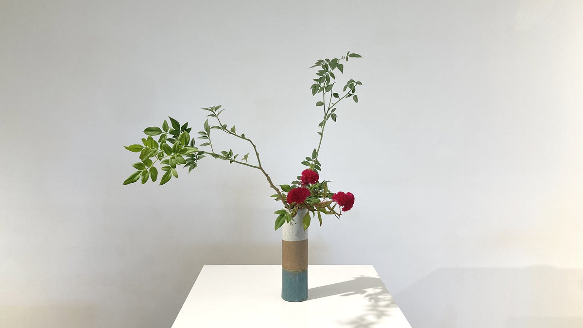 1-14 Variation No.1 Slanting Style Nageire by Ms.Gaho Isono – anytime ...