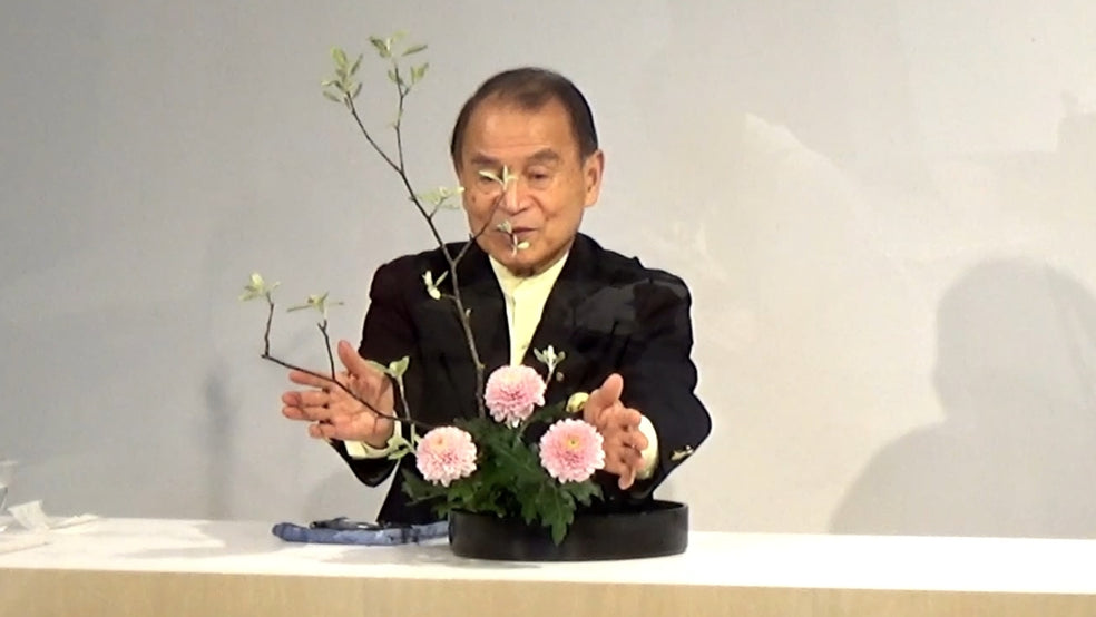 1-1 Basic Upright Style Moribana / Ken Katayama – anytime SOGETSU